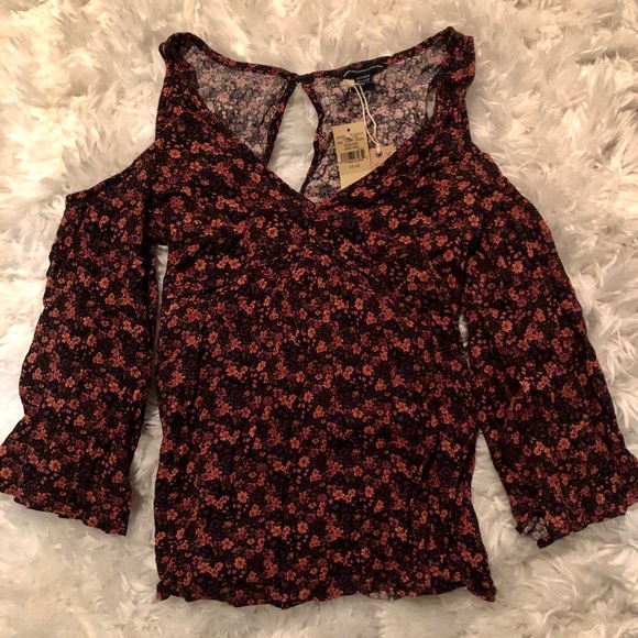 American Eagle Outfitters | Tops | Dark Floral American Eagle Top | Poshmark